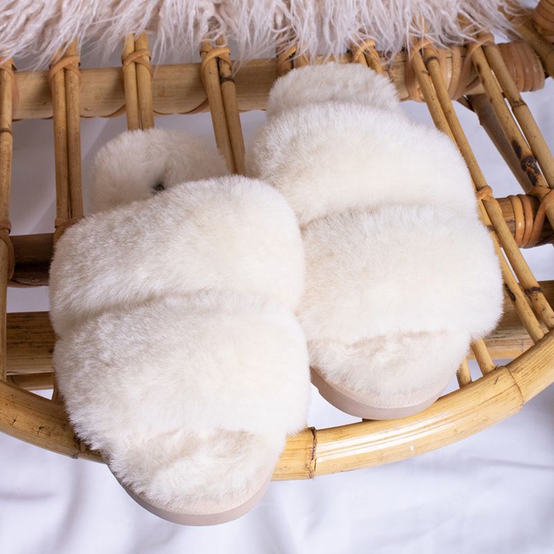 Sheepskin Slider Slipper Jinx In Natural | Pretty You | Wolf & Badger