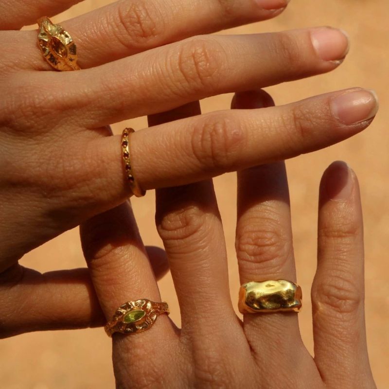 Echo Chunky Gold Ring | ASSUWA | Wolf & Badger