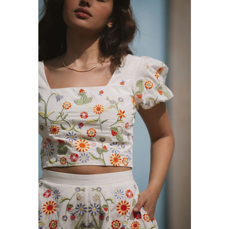 Eliza Embroidered Organic Cotton Crop Top With Puff Sleeves | Aarabhi ...