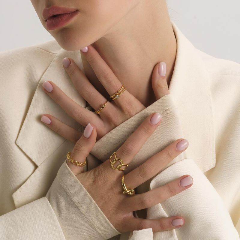Gold Chain Link Stacking Ring | Elk & Bloom | Wolf & Badger