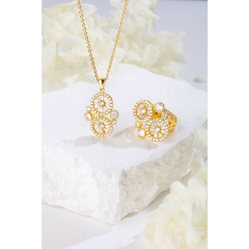 Gold Wheel Of Fortune Statement Ring | Classicharms | Wolf & Badger