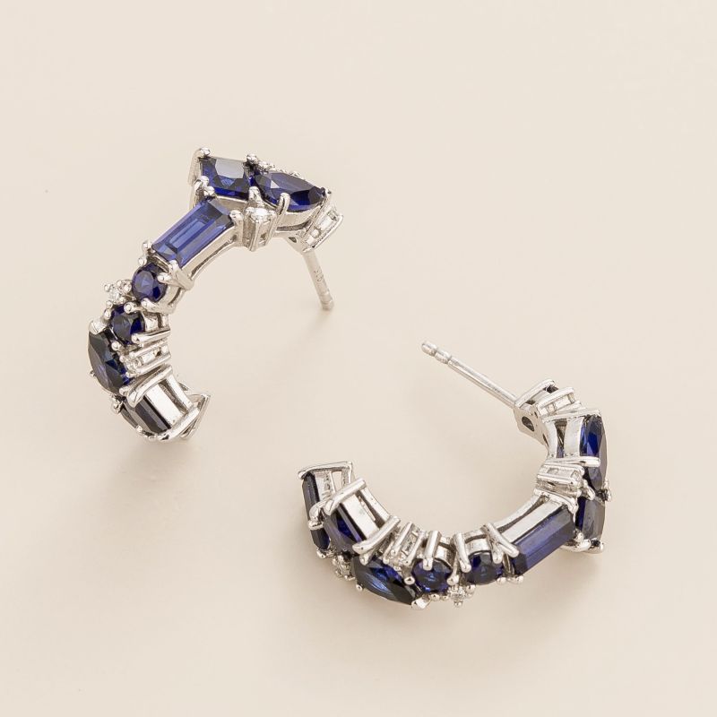 Lanna White Gold Blue Sapphire And Diamond Medium Hoop Earrings | Juvetti | Wolf & Badger