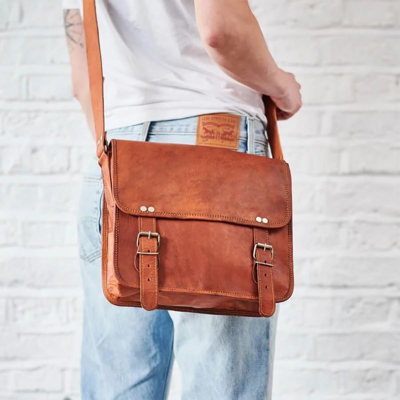 Vida Vintage Midi Leather Two Buckle Day Bag | VIDA VIDA | Wolf & Badger