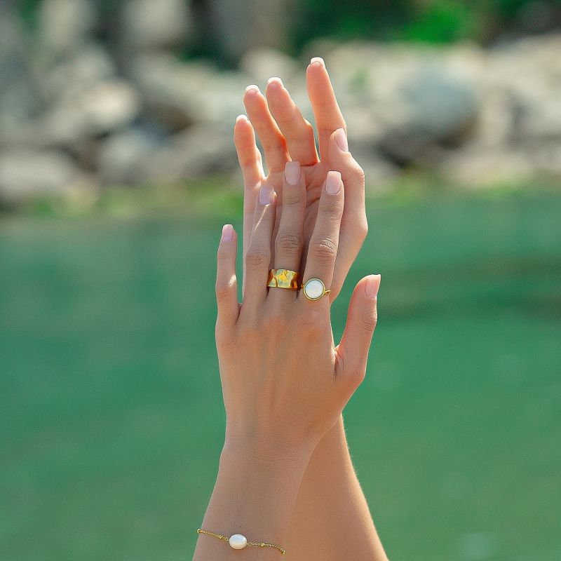 Molten Gold Fluid Wave Ring | Mejoma | Wolf & Badger