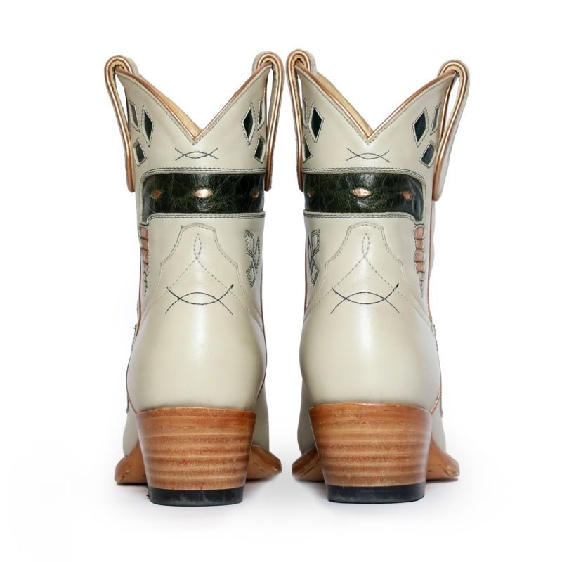 Sneaky Snake Cream Cowboy Boots | Fraulein Boot Company | Wolf & Badger