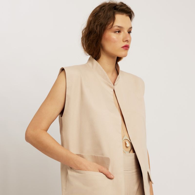 Straight-Fit Cotton Twill Vest Minimalist Design With Mandarin Collar ...