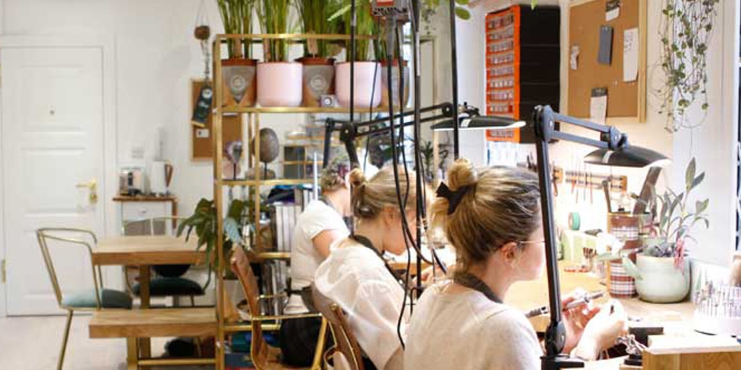 Lee Renee | Designer Collection | Wolf & Badger