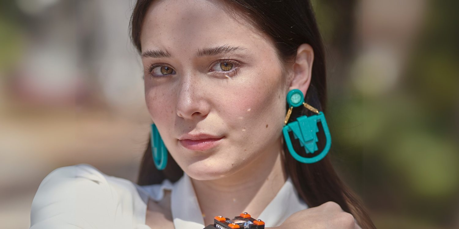 Gissa Bicalho | Designer Collection | Wolf & Badger