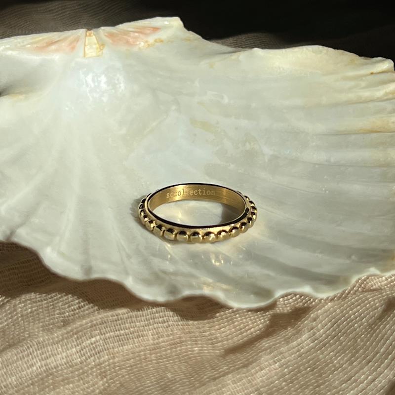 Amalia Gold Ring | sccollection | Wolf & Badger