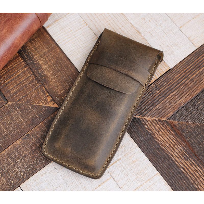 Handmade Flap Covered Leather Watch Case - Green | Roarcraft | Wolf ...