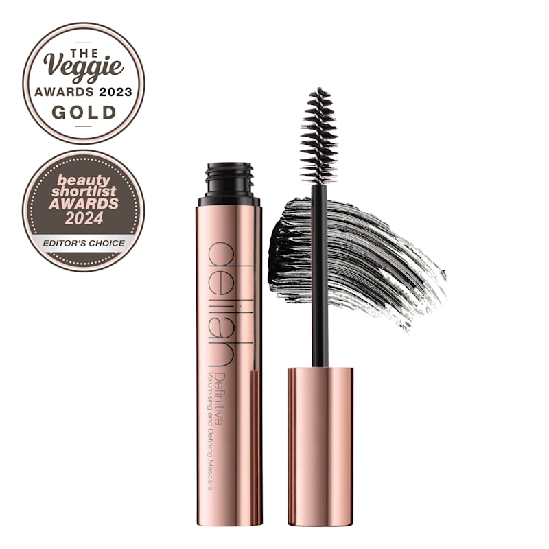 Definitive | Volumising & Defining Mascara | delilah | Wolf & Badger