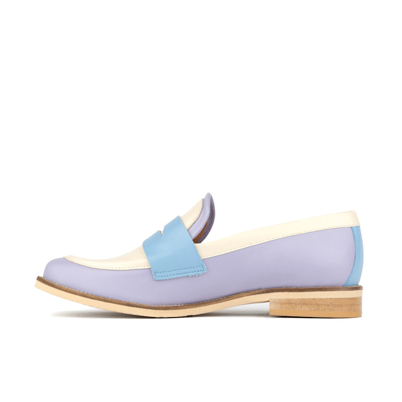Kay - Blue & White Pastel | Embassy London USA | Wolf & Badger