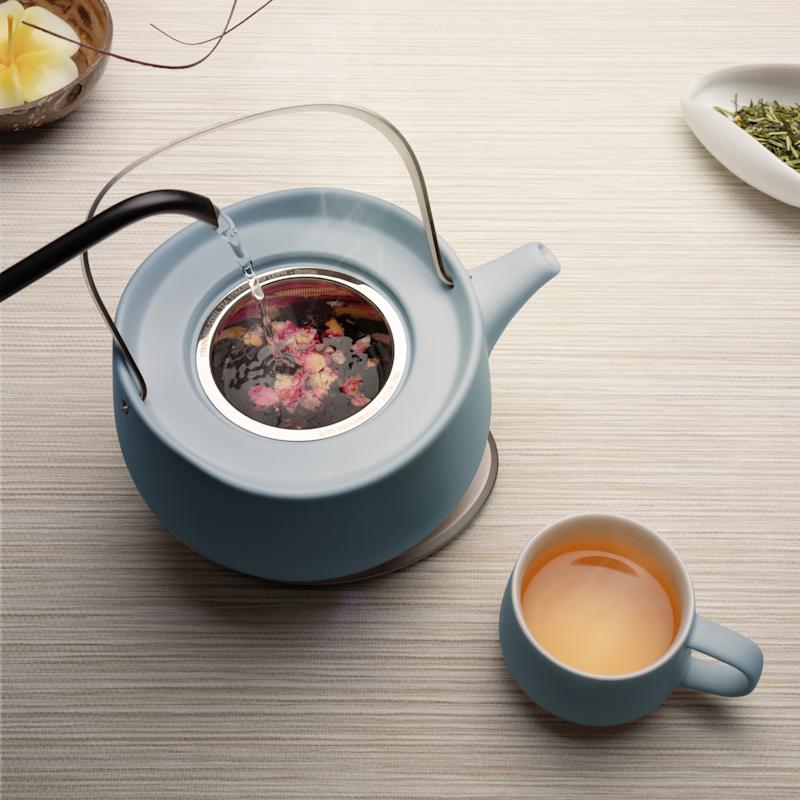 Leiph Self-Heating Teapot Set - Moonmist Blue | OHOM | Wolf & Badger