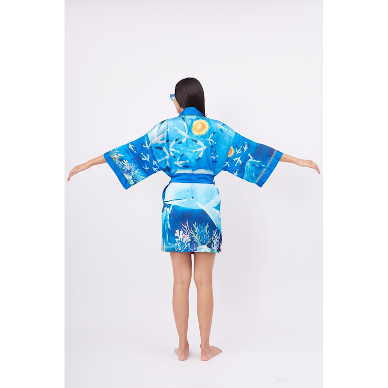 Ocean Story Short Satin Kimono | Peraluna | Wolf & Badger