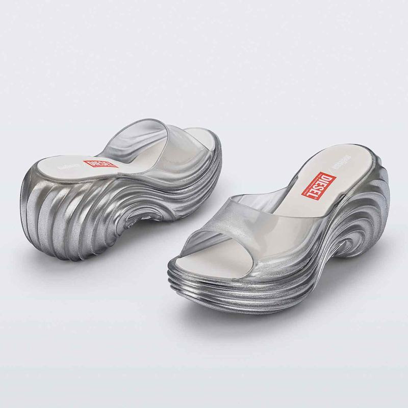 Quantam Platform x Diesel - Transparent | MELISSA | Wolf & Badger