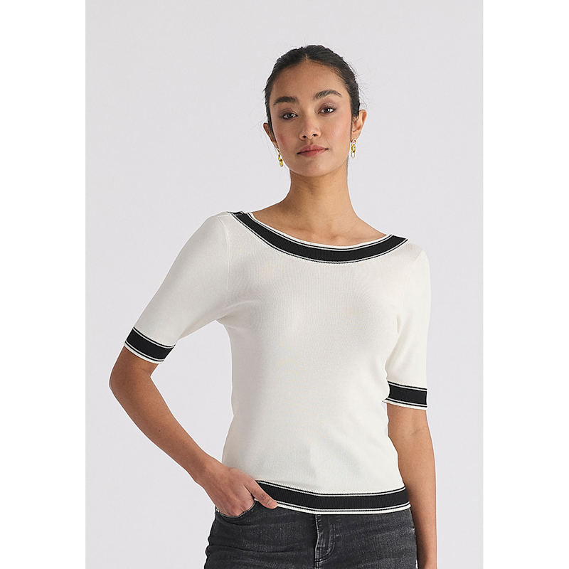 Scoop Back Top In White & Black | PAISIE | Wolf & Badger