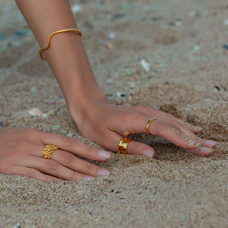 Dripping Large Melting Gold Ring | Mejoma | Wolf & Badger