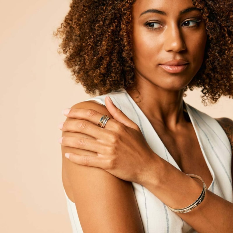 Aura Magic Silver Spinning Ring | Charlotte's Web Jewellery | Wolf & Badger