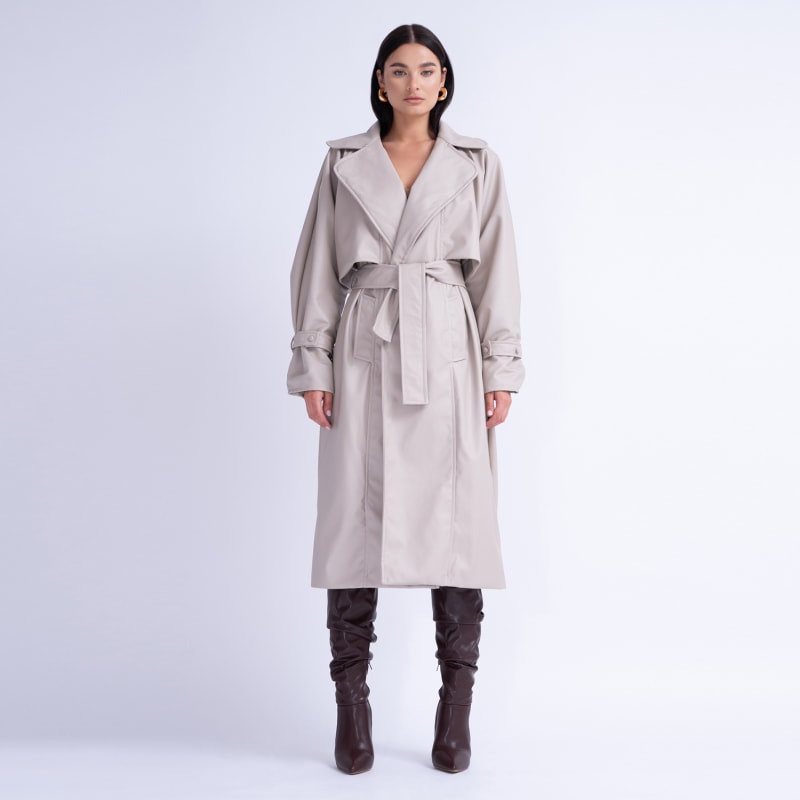 Beige Leather Raglan Sleeve Trench Coat With Belt | BLUZAT Beige Leather Raglan Sleeve Trench Coat With Belt | BLUZAT