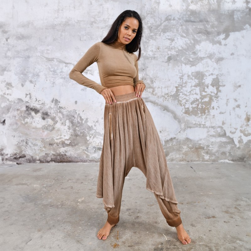 Tri Salvar Desert Sand - Boho Harem Pants | Zhenabia | Wolf & Badger