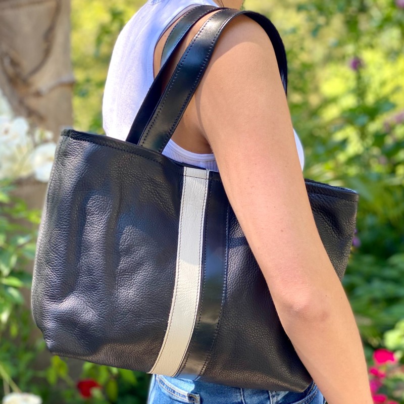 Kim Tote Crossbody Bag In Black | Lynn Tallerico | Wolf & Badger