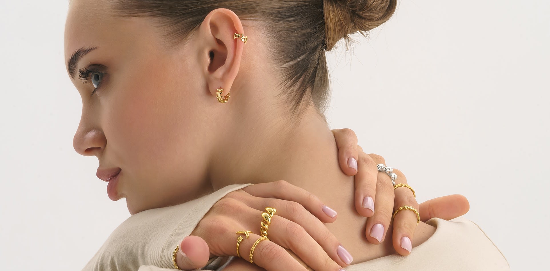 Gold Lion Animal Stacking Ring | Elk & Bloom | Wolf & Badger