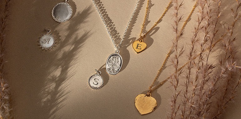 Serenity Twinkle Ring Stack | Dower & Hall | Wolf & Badger