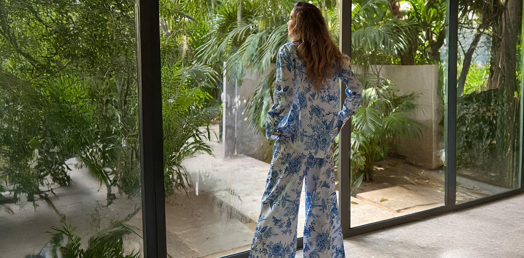 Crop Top & Butterfly Shorts | Emerald Green X Powder Rose | Loreen ...