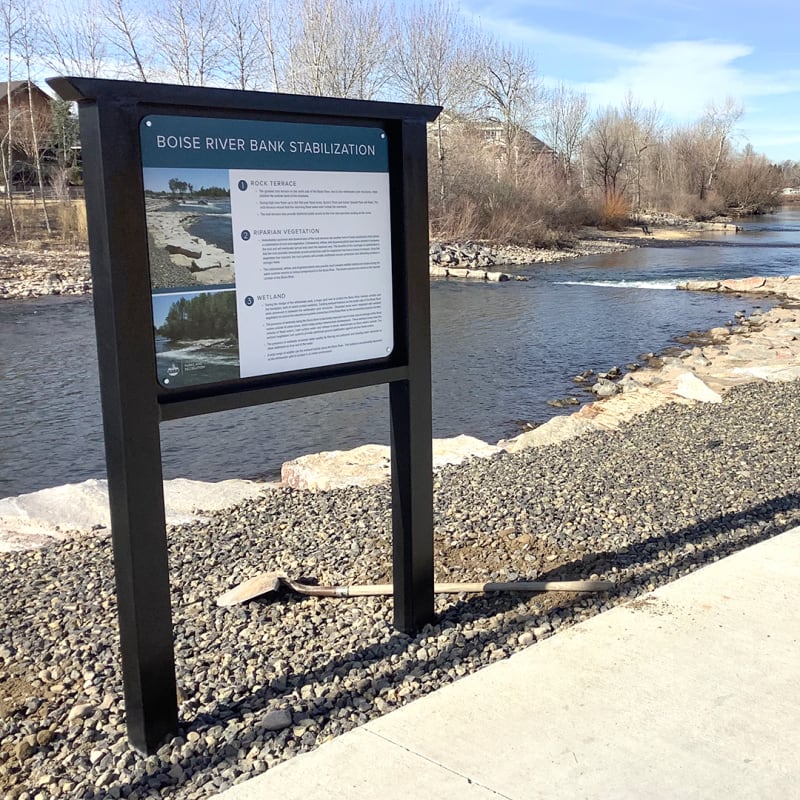 Custom Reflective Metal Signs | Woodland Mfg