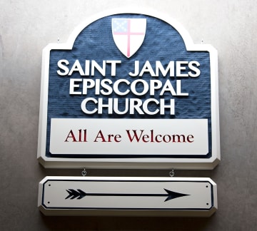 Custom Foam Signs - Large and Lightweight | Woodland Manufacturing