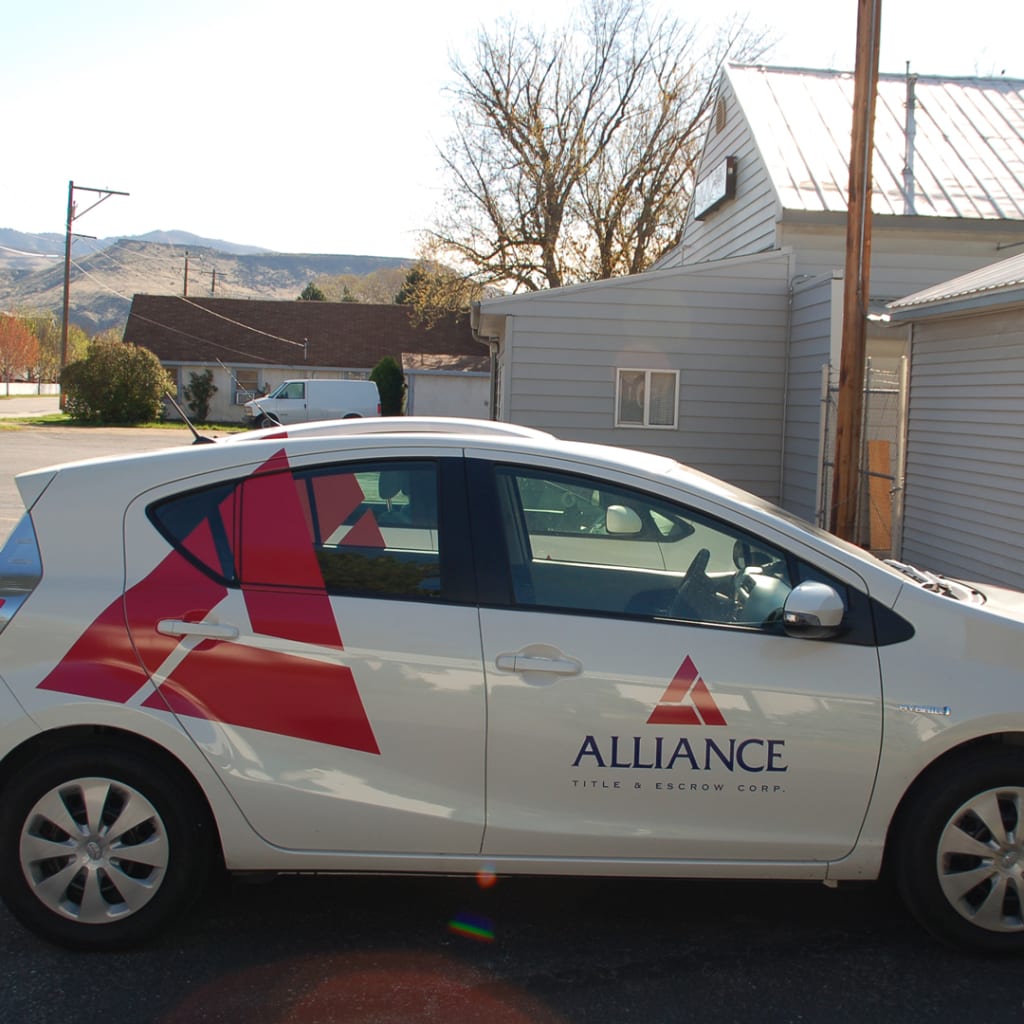 Car Vinyl - Vehicle Graphics Installed | Advanced Sign