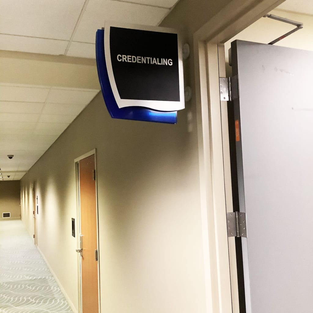 Custom Blade Signs | Advanced Sign