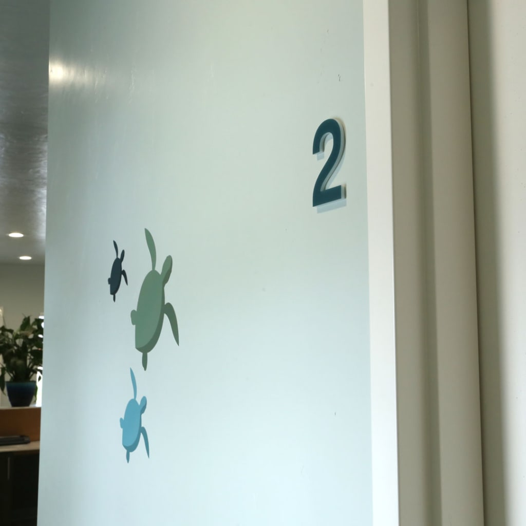 Door Signs - Custom Door Vinyl | Advanced Sign