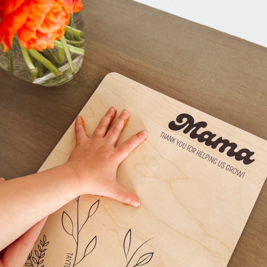 Handprint Flower Sign | CraftCuts.com