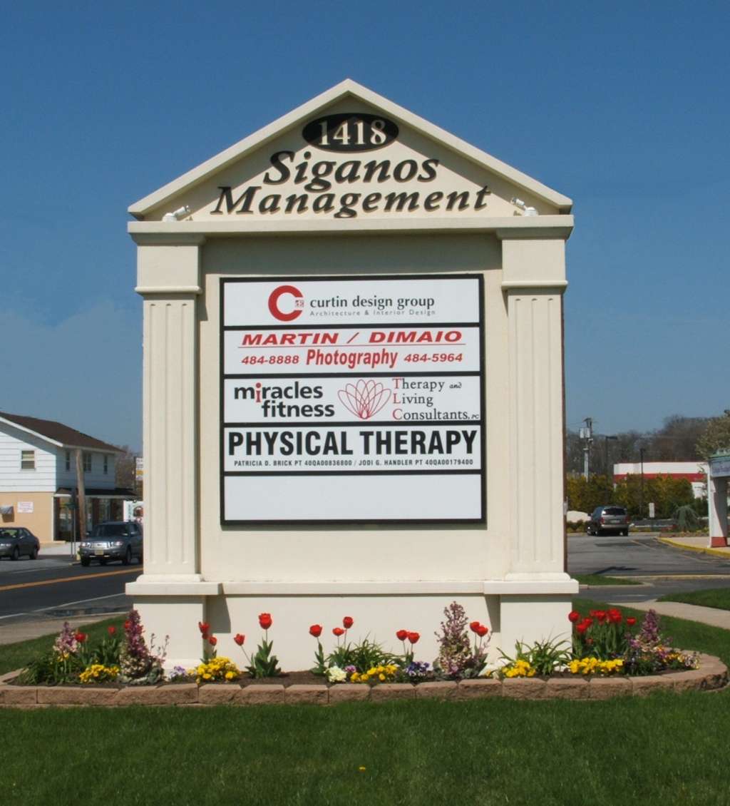Custom Monument Signs | Woodland Manufacturing