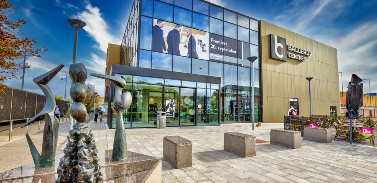 Ballerup Centret Retail • woods