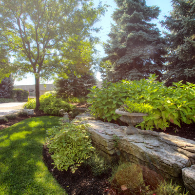 DeVries Landscaping and Maintenance Inc. | Grimsby & Stoney Creek
