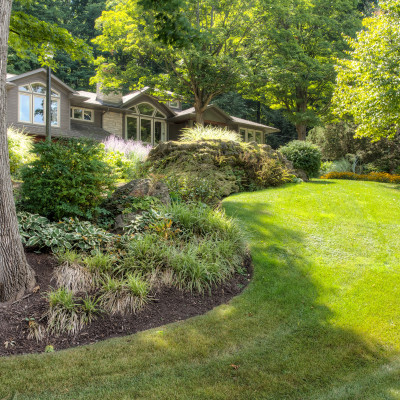 DeVries Landscaping and Maintenance Inc. | Grimsby & Stoney Creek