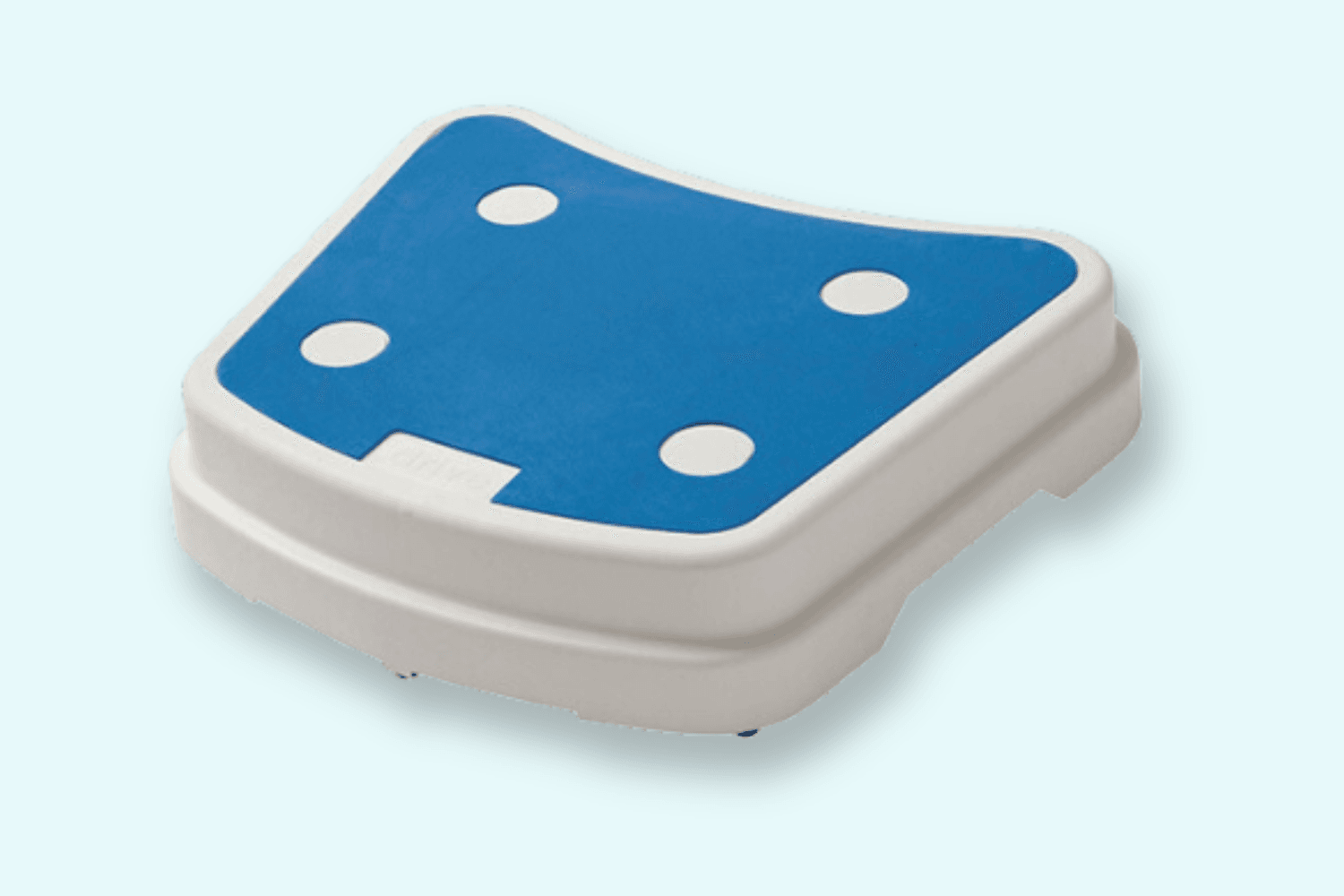 Top Bath Aids for Getting In and Out of the Bath | Oak Tree Mobility