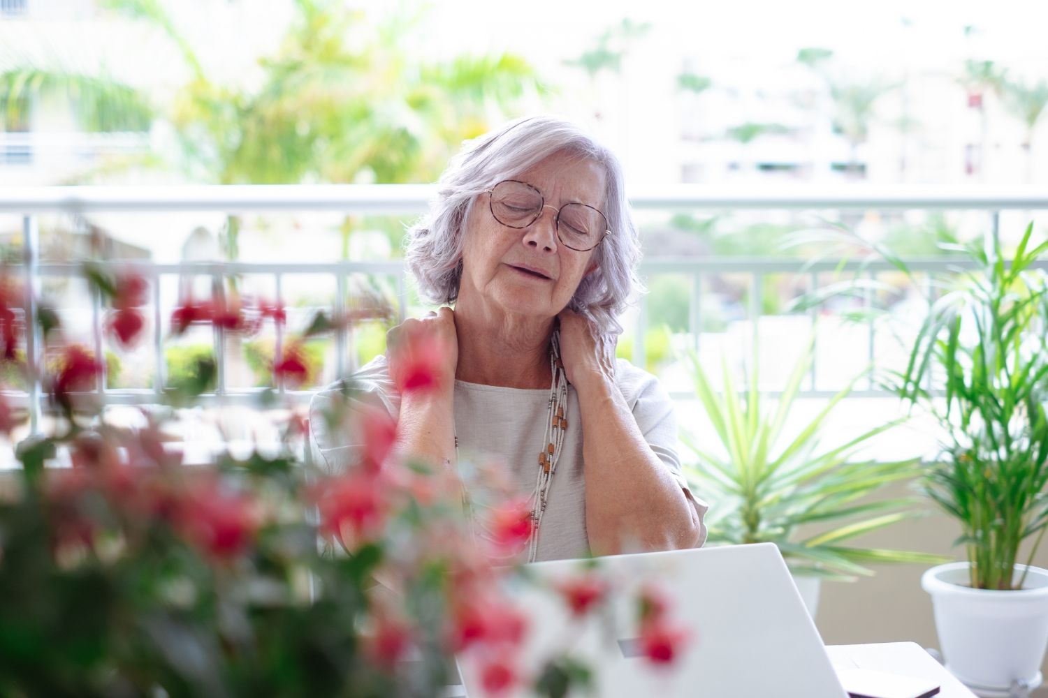 Neck mobility exercises to relieve tension | Oak Tree Mobility