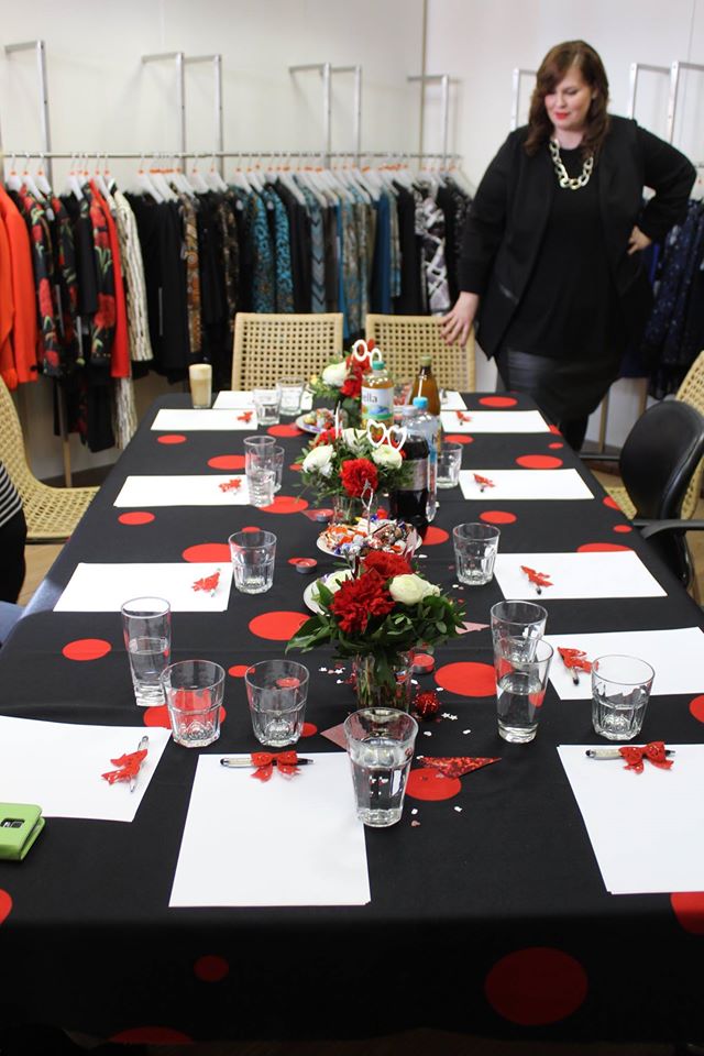 Murek: Plus-Size-Mode für besondere Momente!