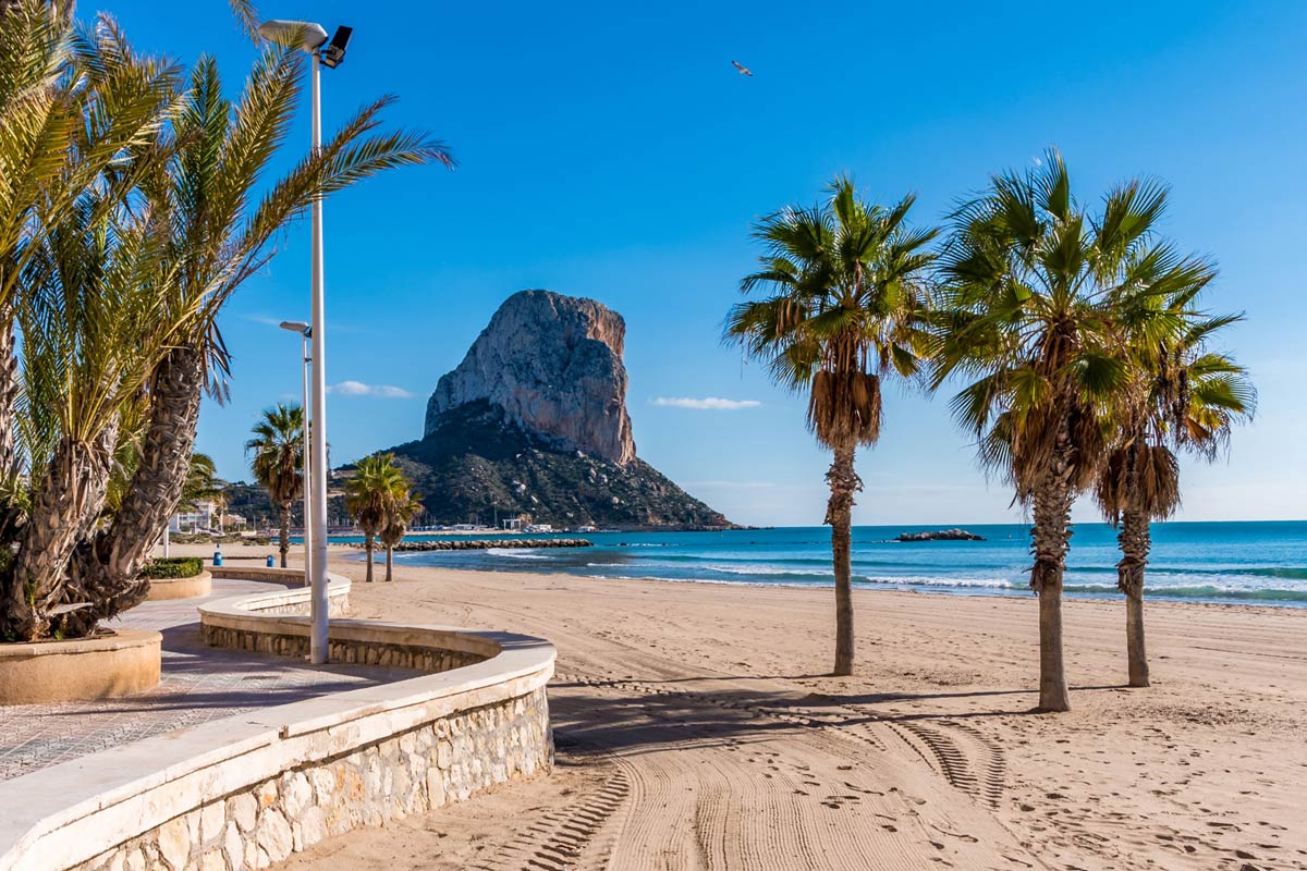 Langtidsferie i Calpe: Lev Det Gode Liv i Spania.