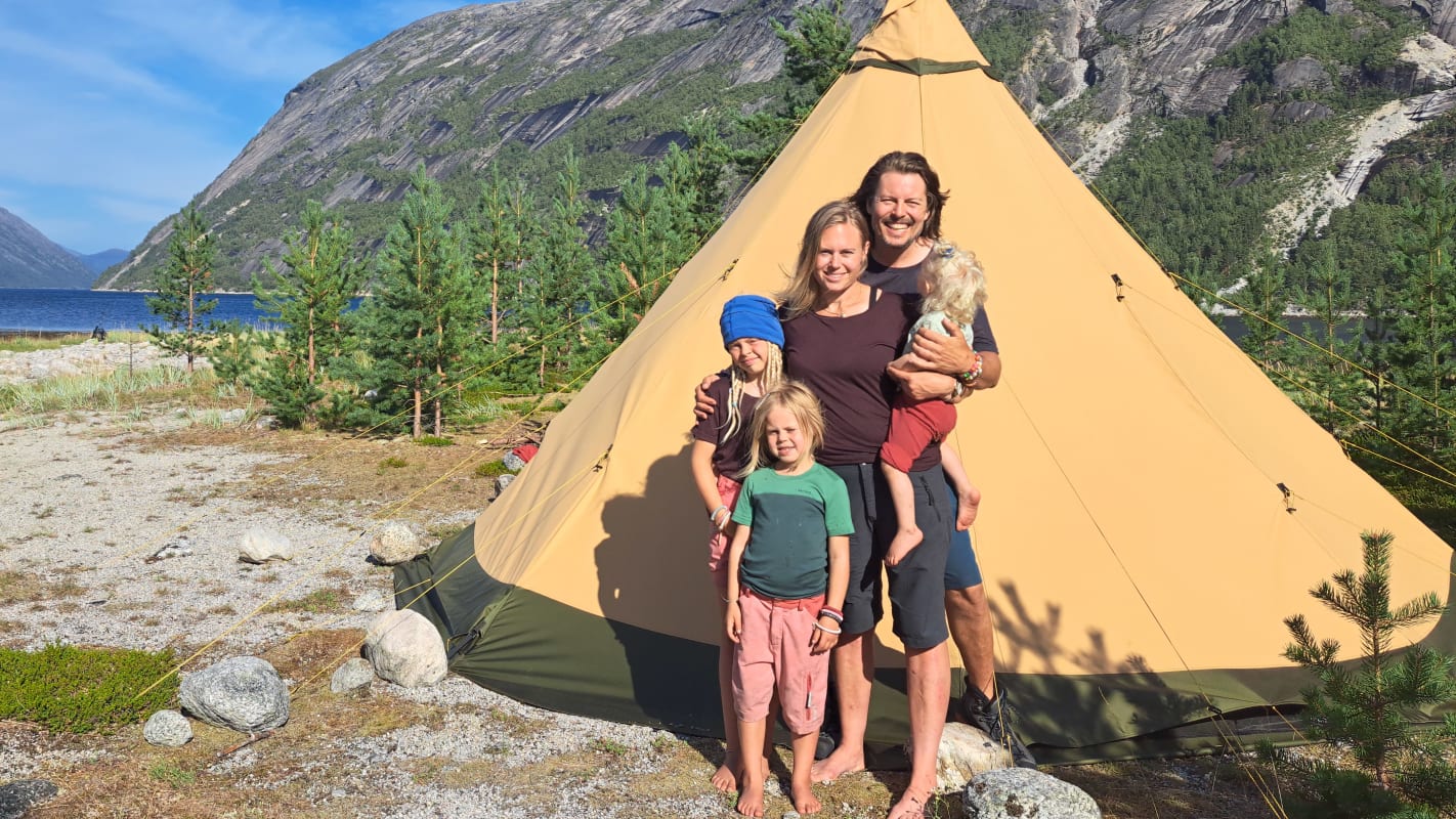 Alexander Read: A rather different family expedition - Brynje of Norway