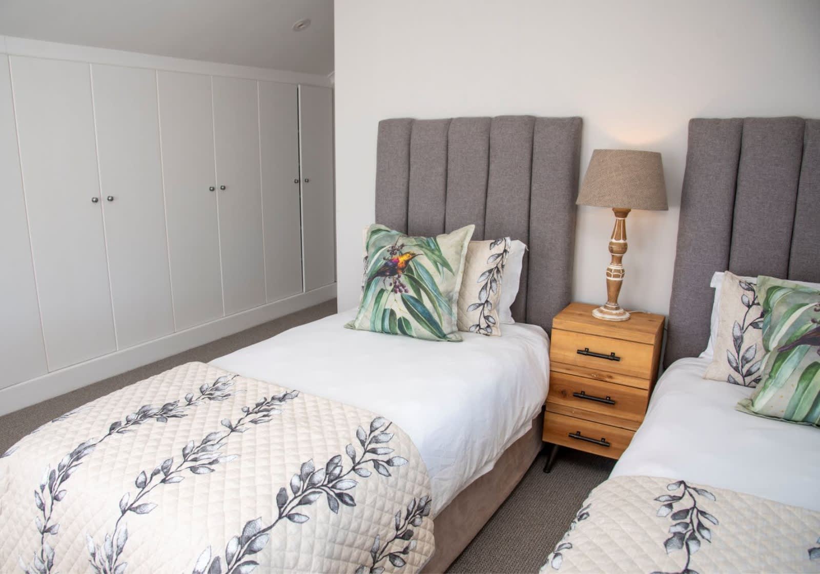 Pezula Golf Tour: 1 night stay self-catering stay in 4 bedroom golf ...