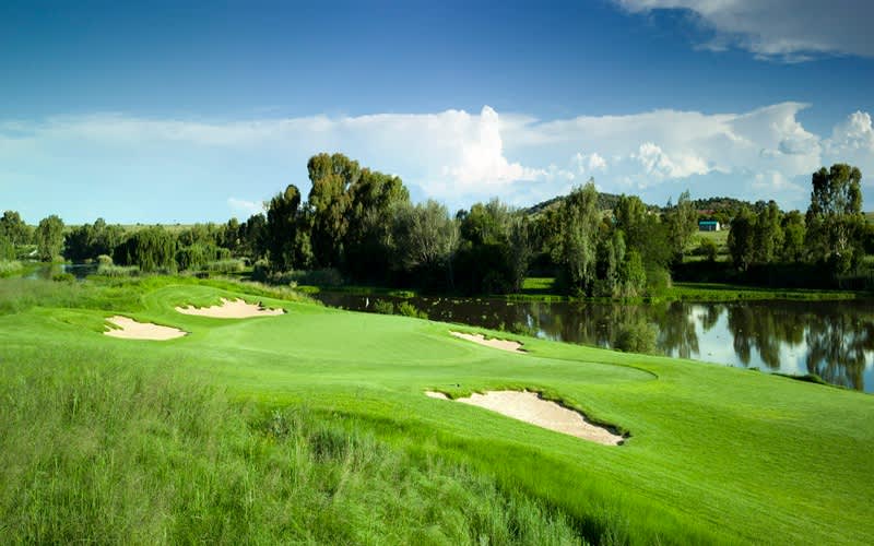 Parys Golf Tour: 2 Nights Luxury Self-Catering Stay for 8 People + 2 ...