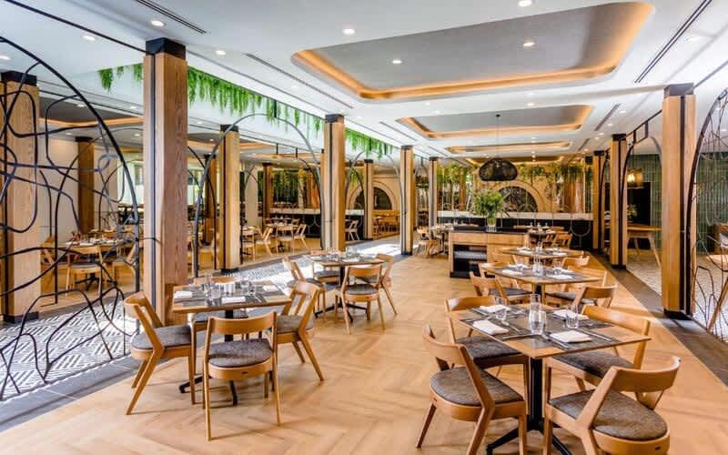 3 Day VIP JHB Golf Tour for 4: Stay at the Southern Sun Rosebank + Play ...