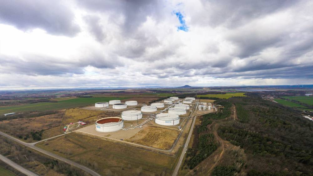 The seventeenth large-capacity storage tank has been put into operation ...