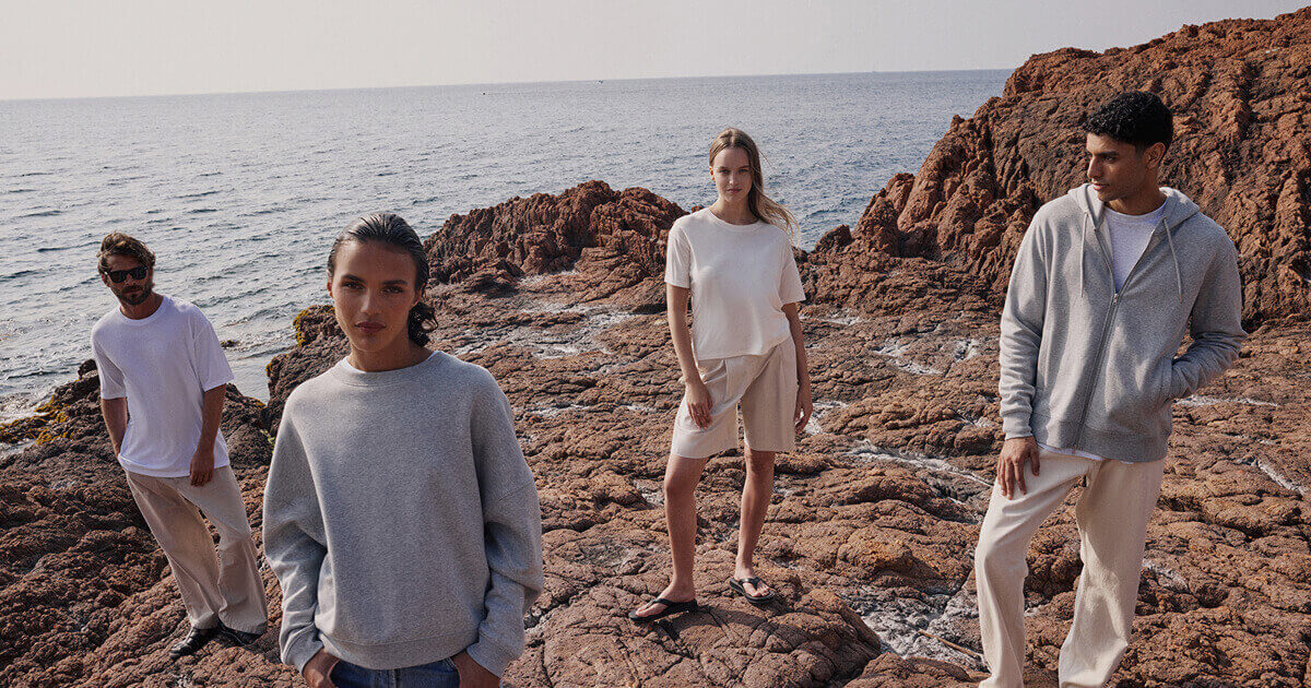 Sustainable Hospitality & Restaurant Uniforms for Customisation