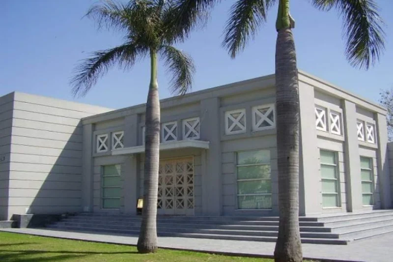 Army Central Library