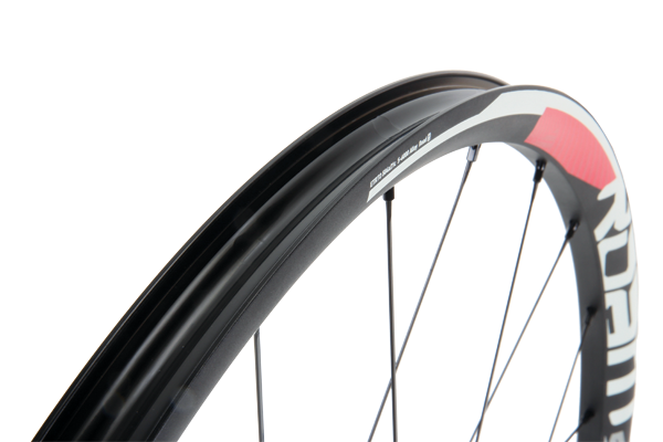 SRAM Roam 50 Wheels - Mountain Biking Australia magazine